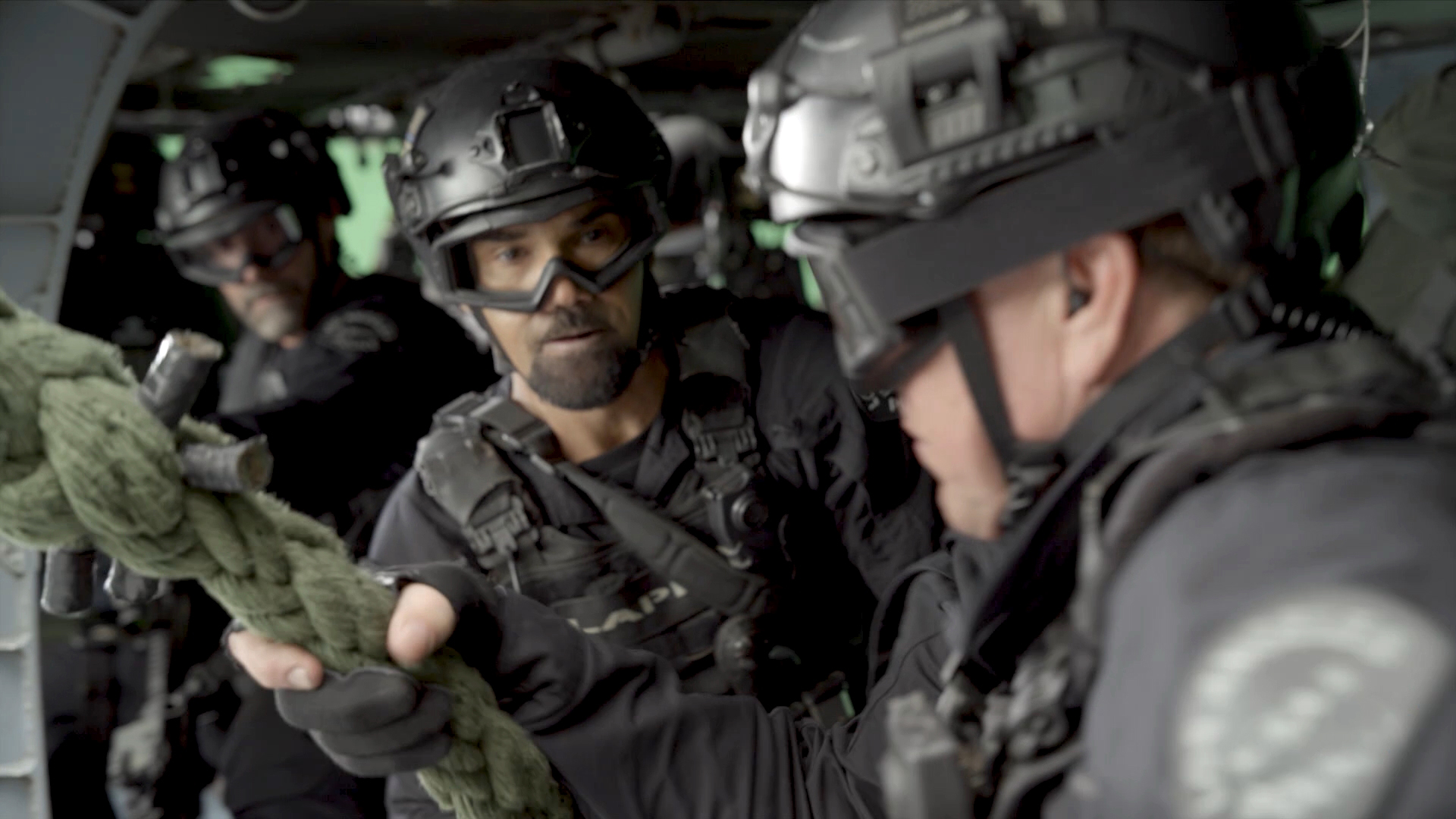 Free full episodes of S.W.A.T. on GlobalTV.com | Cast photos, gossip ...