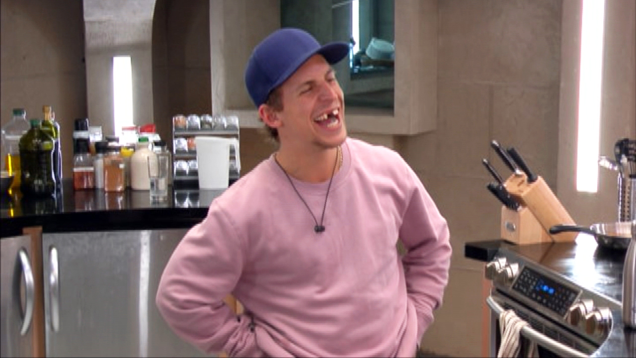 Free full episodes of Big Brother Canada on GlobalTV.com | Cast photos ...