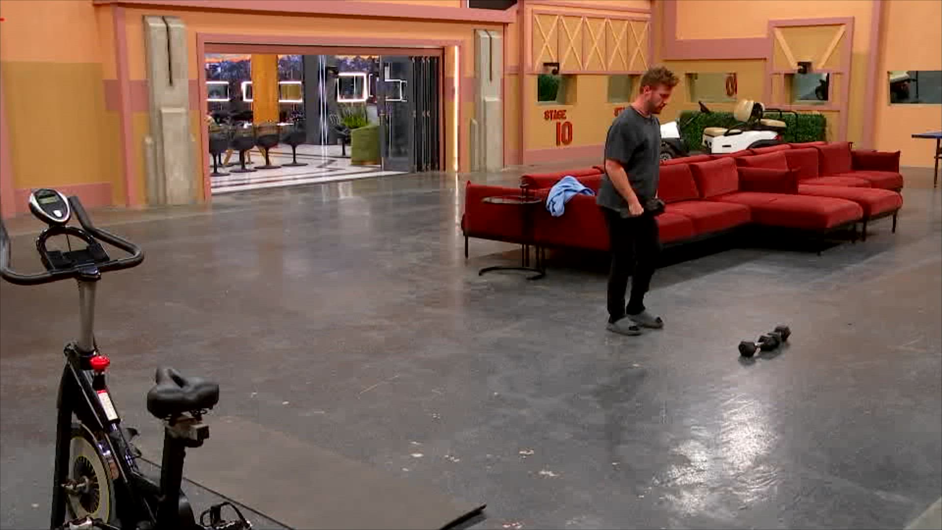 Deleted Scene: Avery Workshops Her Pitch to Todd | Big Brother Canada ...