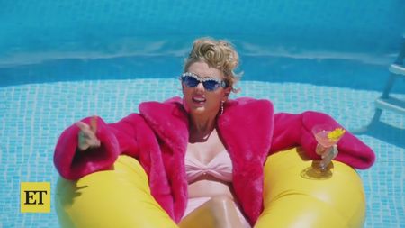 Free full episodes of Entertainment Tonight on GlobalTV.com | Cast ...