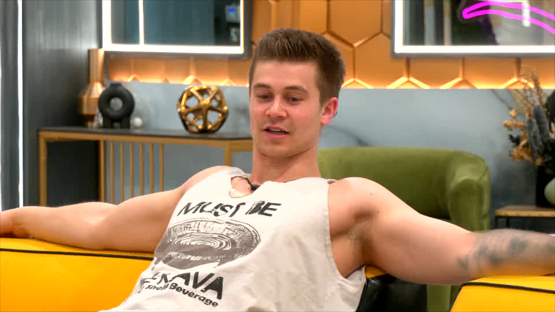 Deleted Scene: The Houseguests vs the Animal Kingdom | Big Brother ...